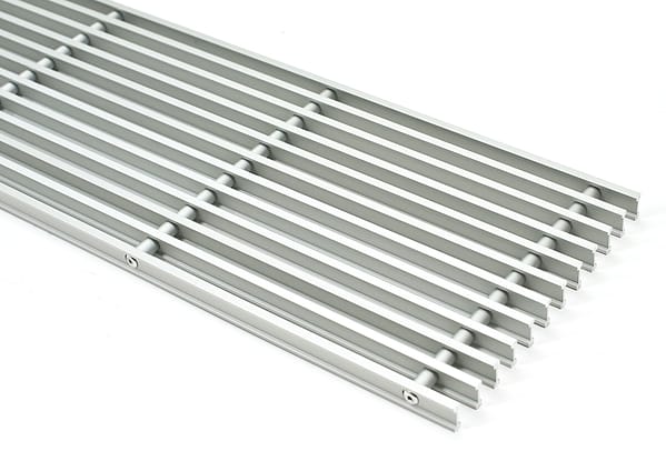 Lineair Convectorputrooster Grijs Aluminium – Rolroosterwinkel.nl